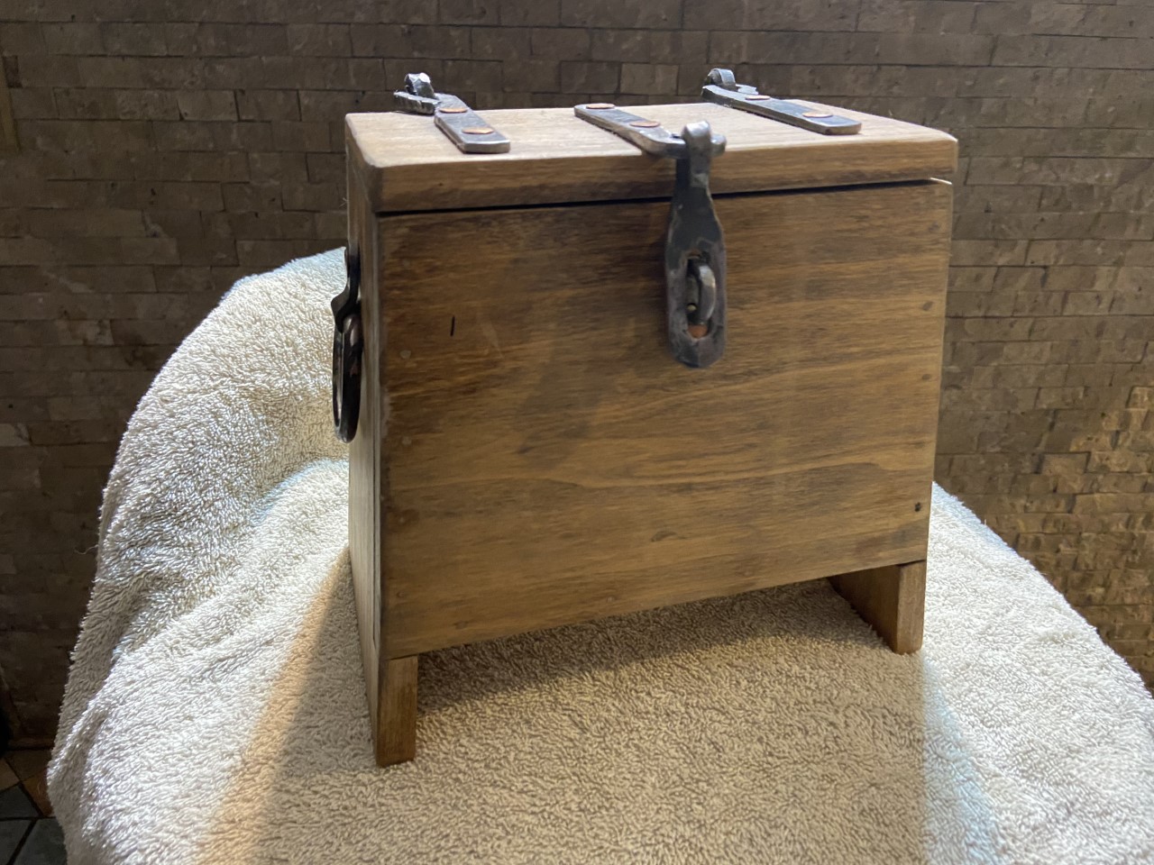 Woodworking – Viking Box – Sir Seved Ribbing, SCA